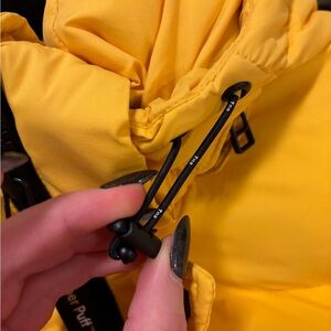 Aritzia | Jackets & Coats | Aritzia The Super Puff Shorty Tna Yellow ...